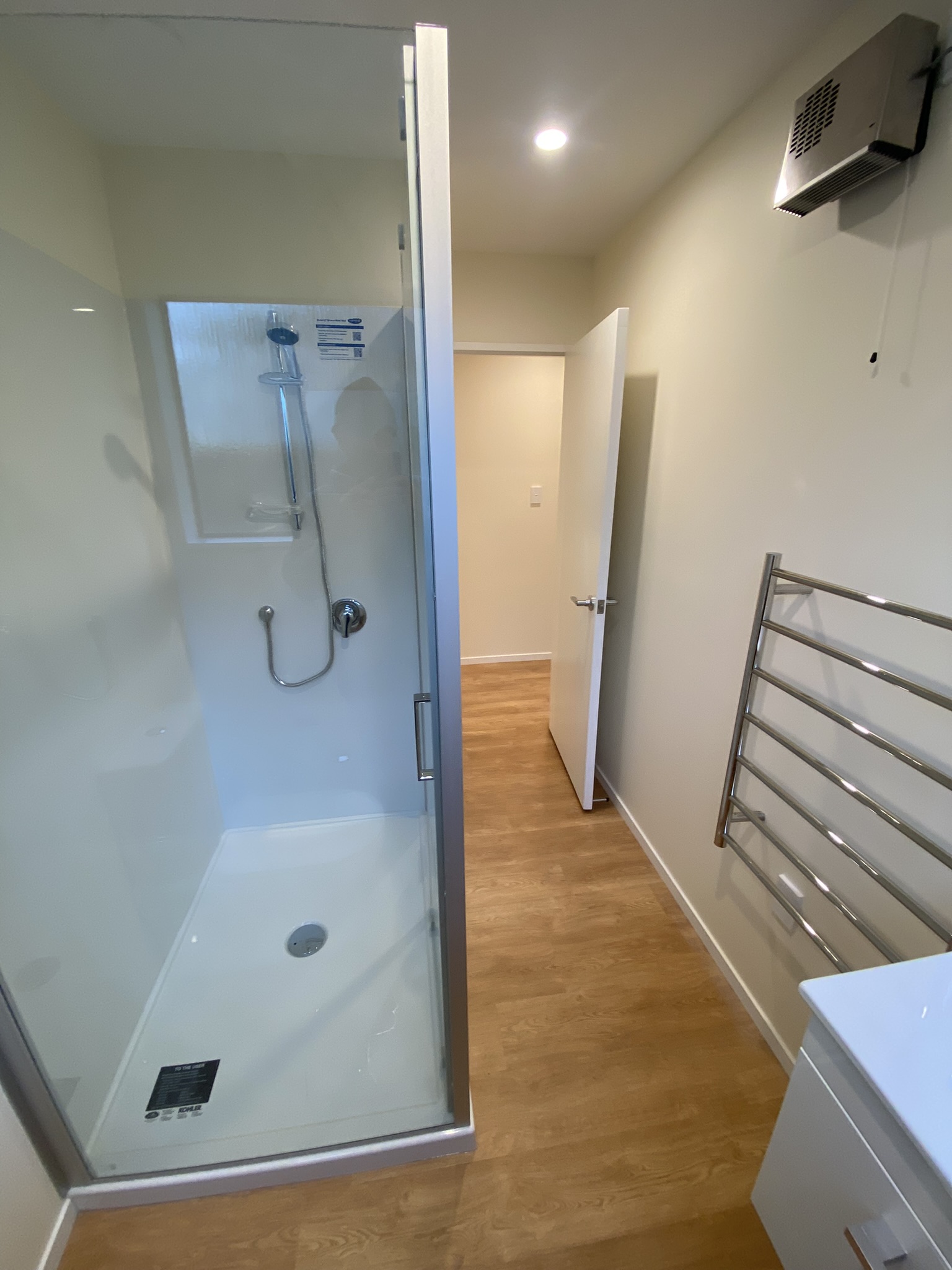 Full House Interior Upgrade - Radical Building Ltd